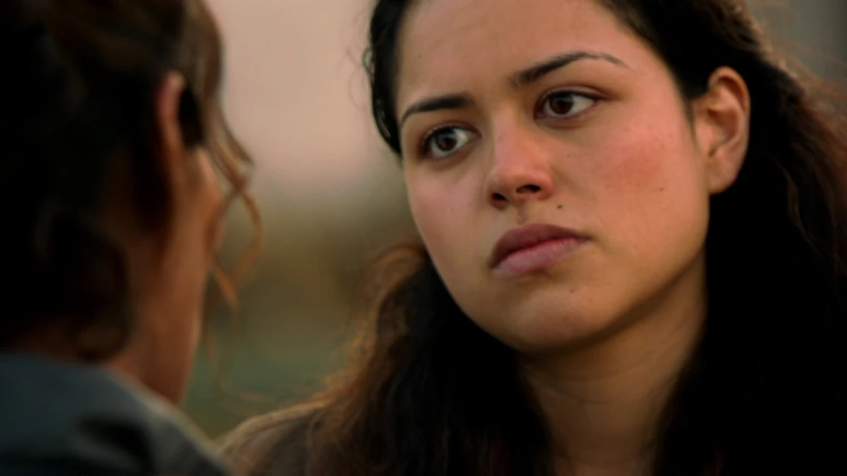 Mia Clayton | Wiki Revolution | Fandom