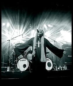 Robert Lowe | Riffipedia - The Stoner Rock Wiki | Fandom