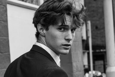 Matthew Knight Actor El Rencor