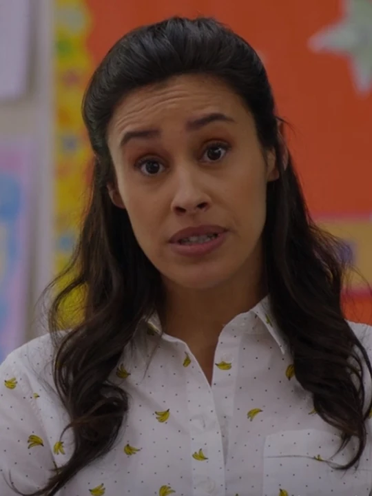 Ms. Jakob | Ginny & Georgia Wiki | Fandom
