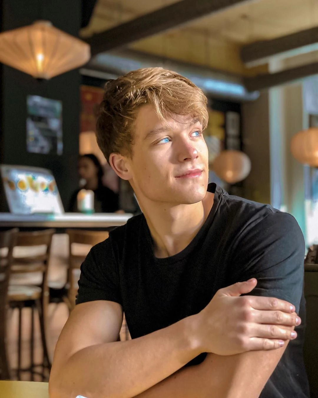 Chris Moncrief | Riordanverso Wiki | Fandom