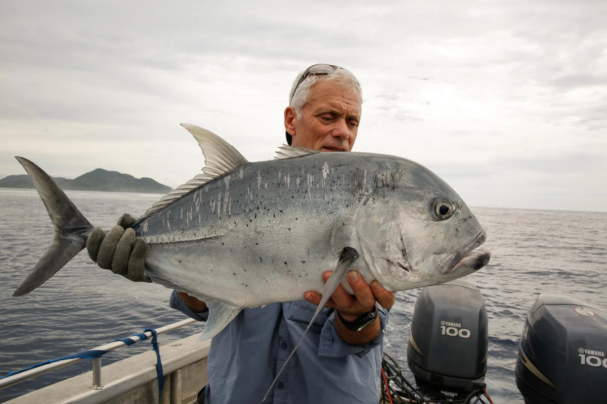 Giant Trevally | River Monsters Wiki | Fandom