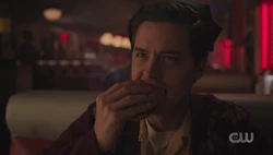 Jughead Jones/Season 7 | Archieverse Wiki | Fandom