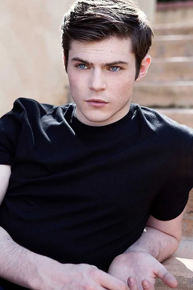 Chris Mason | Archieverse Wiki | Fandom