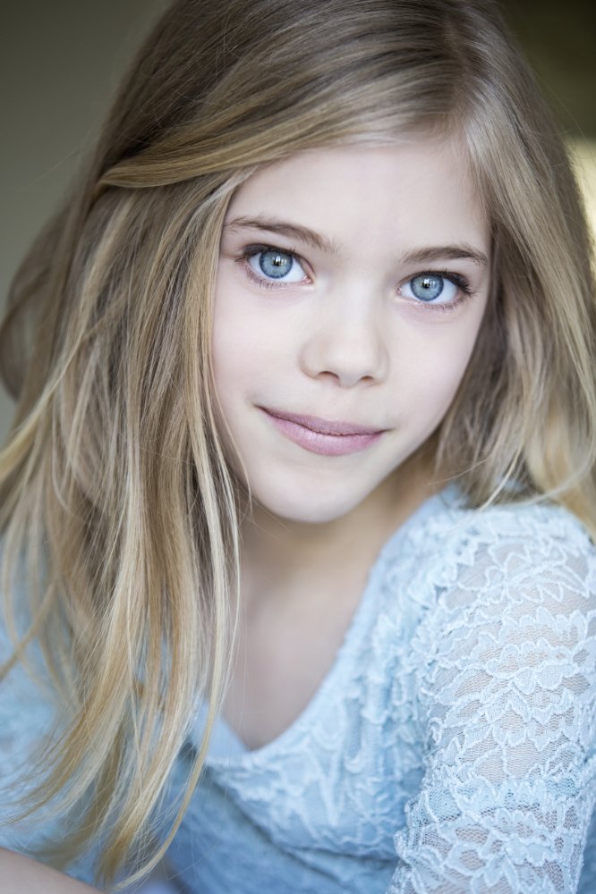 Elle McKinnon | Wonder Wiki | Fandom