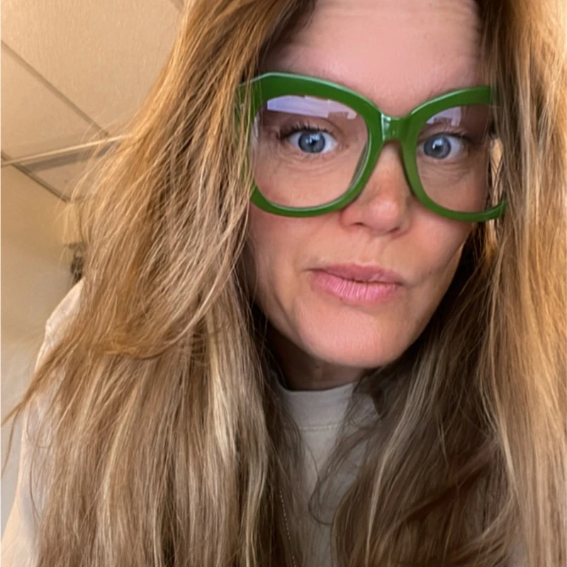 Angela Bright | Robert Eggers Wiki | Fandom