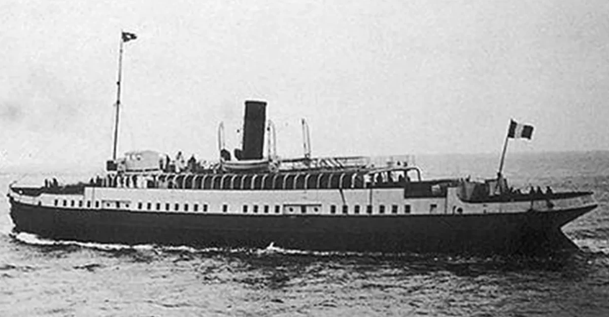 S.S. Tonic | Roblox Shipwrecked Lore Wiki | Fandom