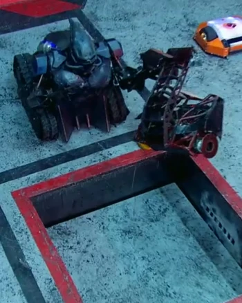 The Pit | Robot Wars Wiki | Fandom