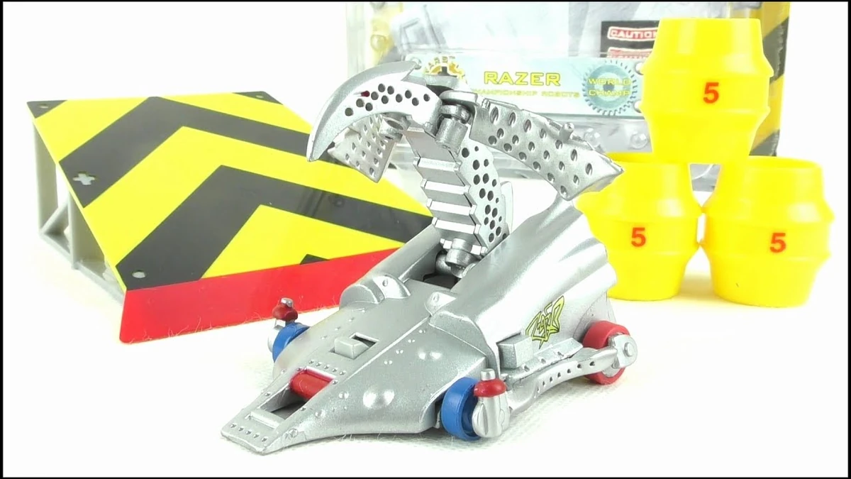 Razer/Pullback | Robot Wars Wiki | Fandom