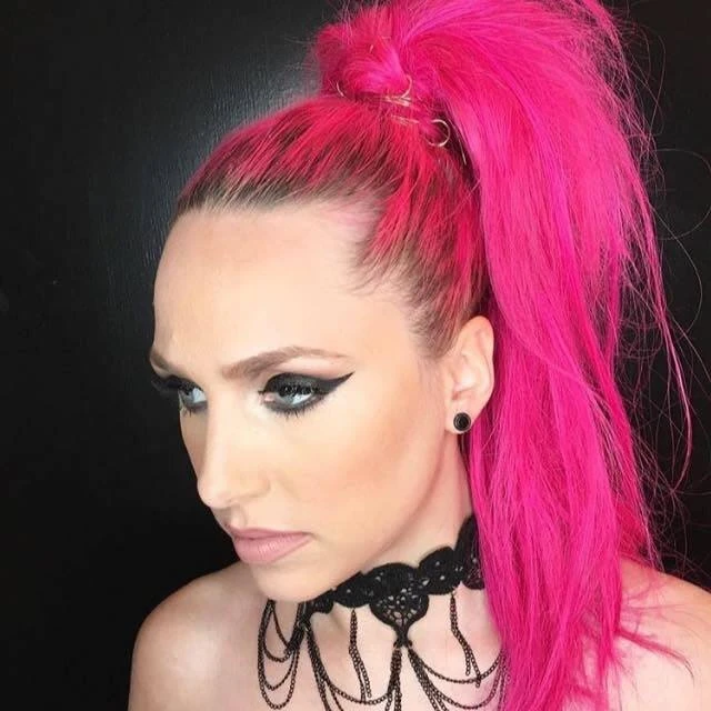Icon For Hire Ariel Bloomer