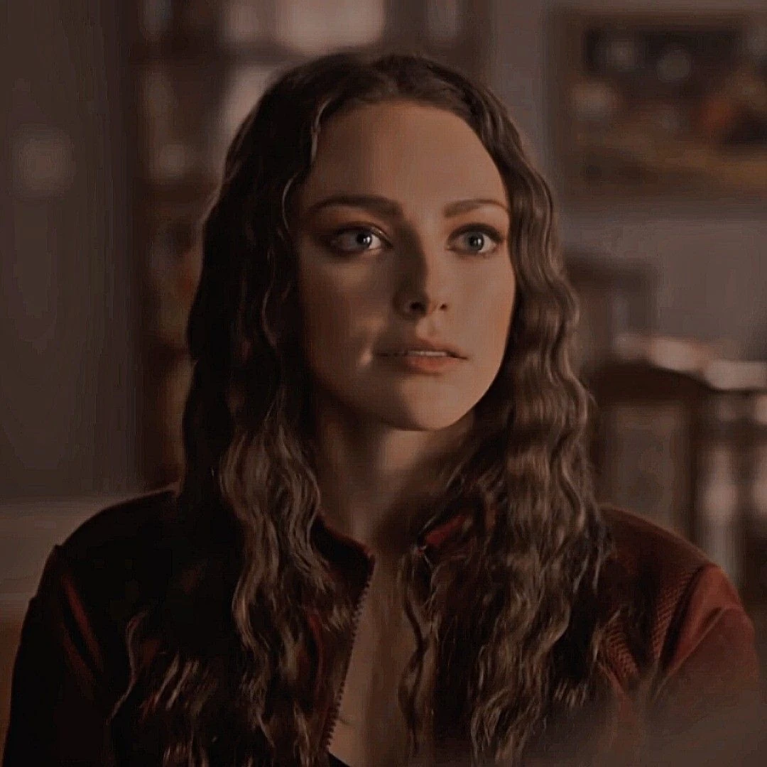 Artemis Petrova | Rogue Series Wiki | Fandom