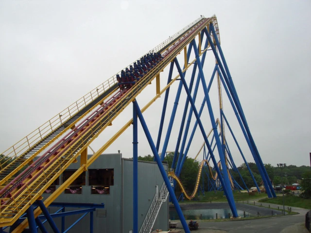 Hyper coaster | Wiki Roller Coaster | Fandom