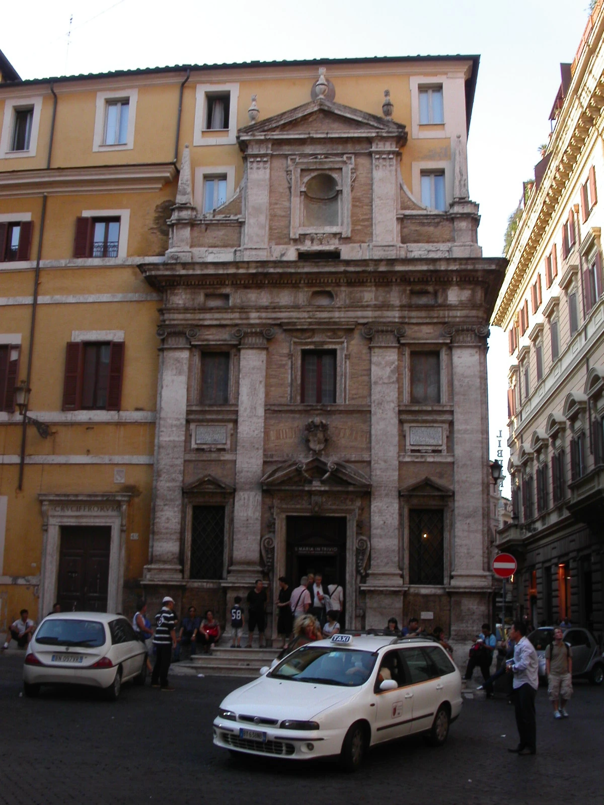 Santa Maria in Trivio | Churches of Rome Wiki | Fandom