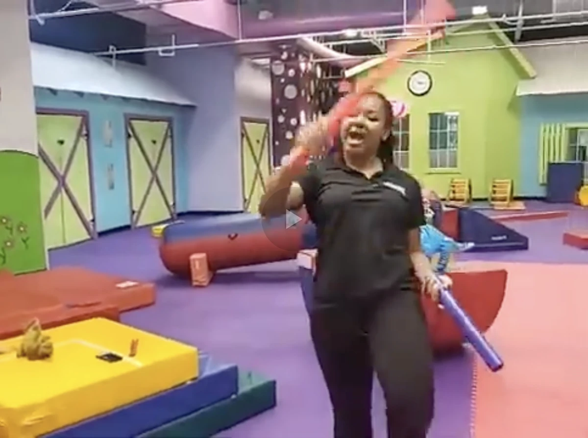 Elephant and Bird | Romp n Roll Wiki | Fandom