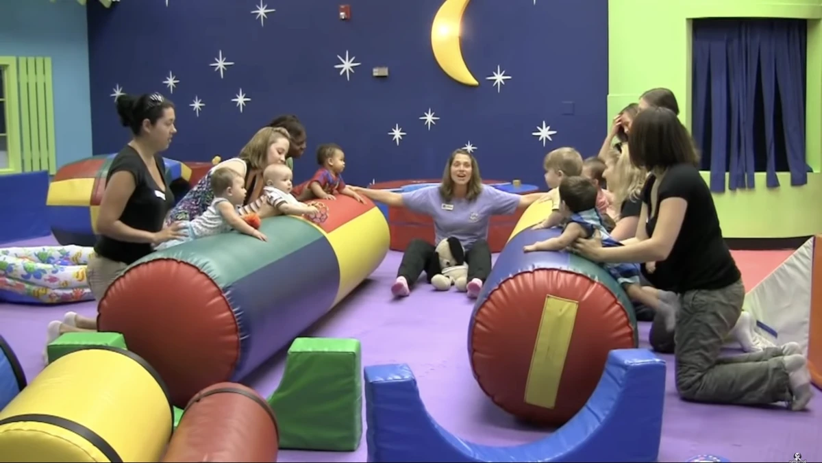 Twinkle Twinkle | Romp n Roll Wiki | Fandom