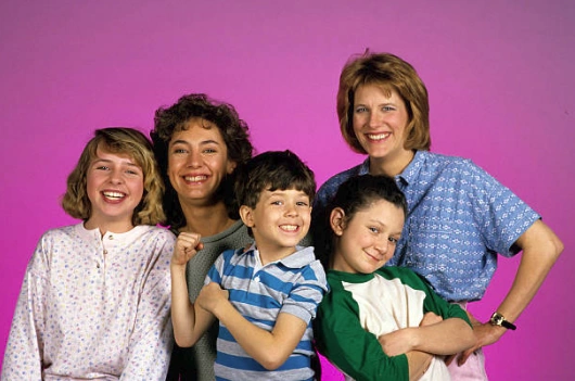 Season 1 | Roseanne & The Conners Wiki | Fandom