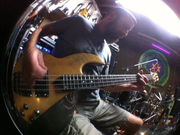 Justin Chancellor | Tool Wiki | Fandom