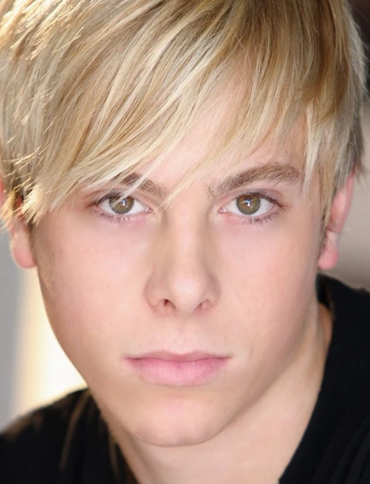 Riker Lynch/Gallery | Ross Lynch Wiki | Fandom