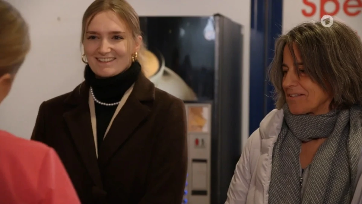 Julia Schmidt | Rote Rosen Wiki | Fandom