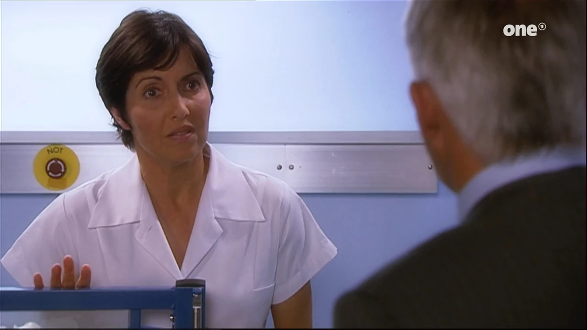 Schwester Doris | Rote Rosen Wiki | Fandom