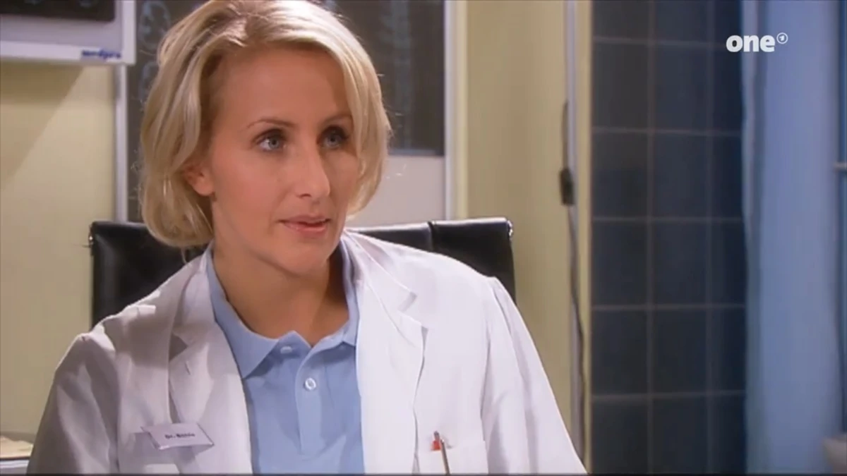 Dr. Böhle | Rote Rosen Wiki | Fandom