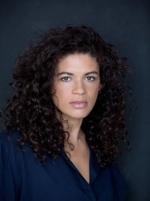 Isabelle Redfern | Rote Rosen Wiki | Fandom