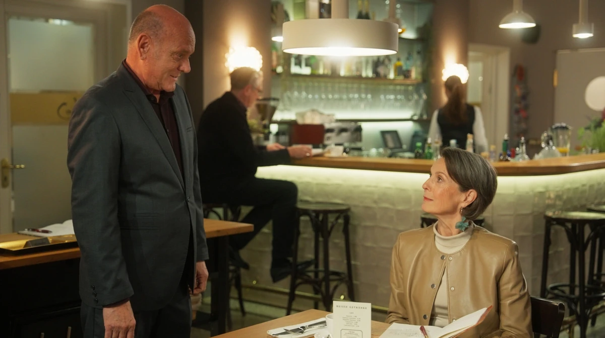 Folge 4328 | Rote Rosen Wiki | Fandom