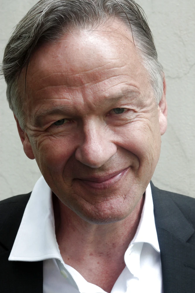 Christian von Richthofen | Rote Rosen Wiki | Fandom