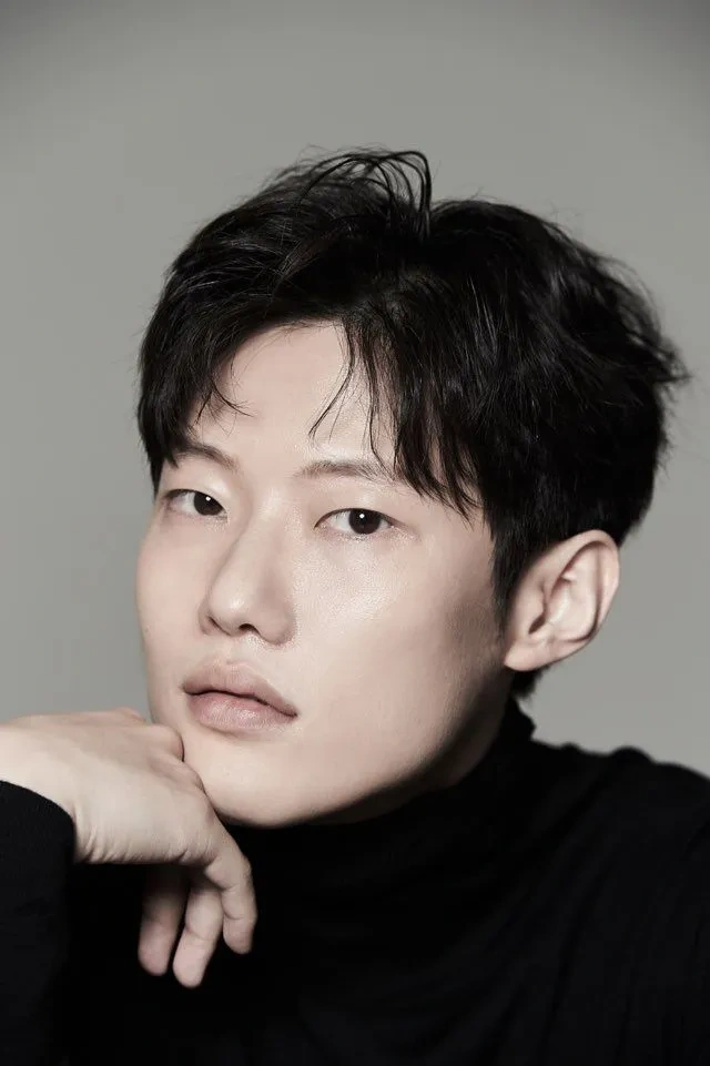Shin Joo-Hwan | Round 6 Wiki | Fandom