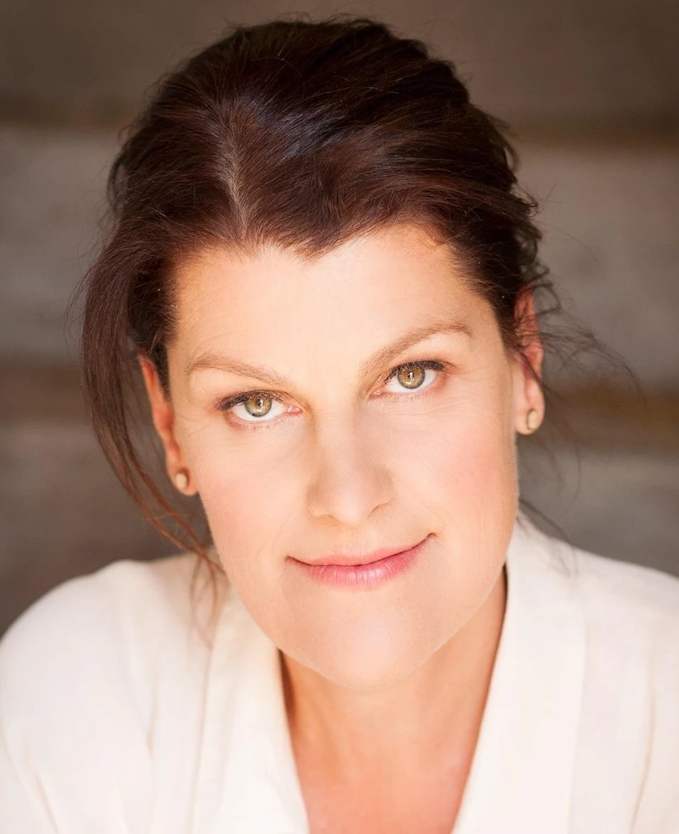 Anthea Davis | Round The Twist Wiki | Fandom