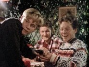 Spaghetti Pig Out | Round The Twist Wiki | Fandom