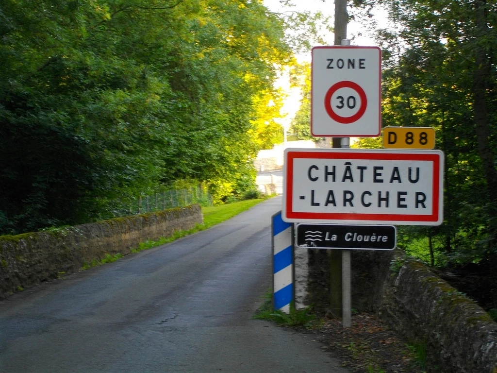 Route départementale française D88 (86) | WikiSara | Fandom