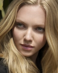 Lyra Carmichael | Rowybib Wiki | Fandom