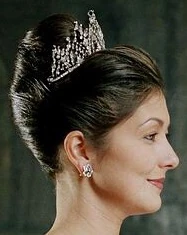Alexandrine Drop Tiara | Royal Jewellery Wiki | Fandom