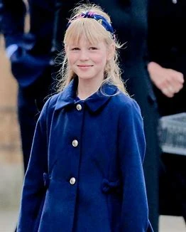 Isla Phillips | Royalty Wiki | Fandom