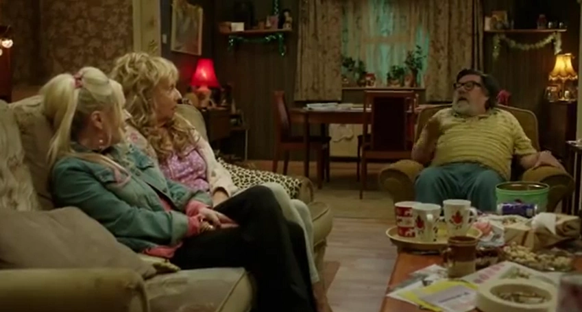 Barbara's Old Ring | Royle Family Wiki | Fandom