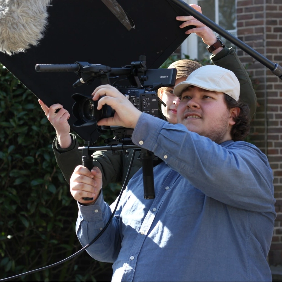 Damien | RSurvivor Wiki | Fandom