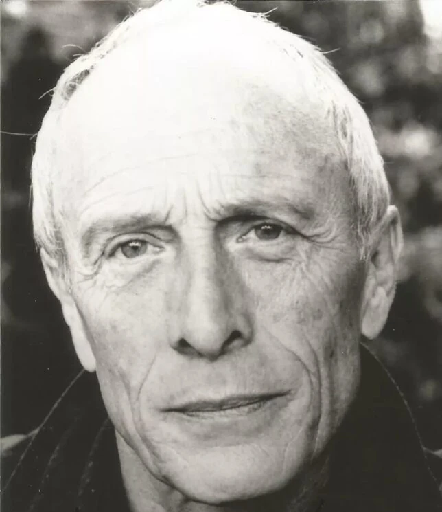 Майкл Калвер | Вукипедия | Fandom