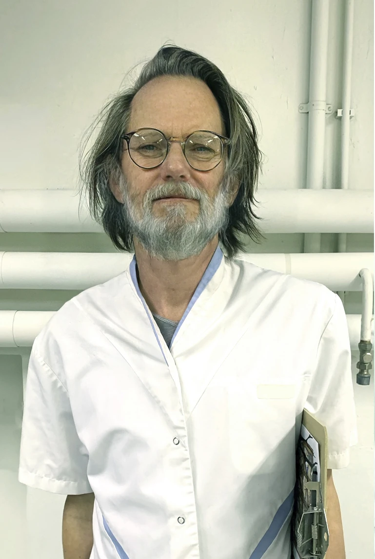 Т. К. Джонссон | Rusty Lake: The Ultimate Guidebook | Fandom