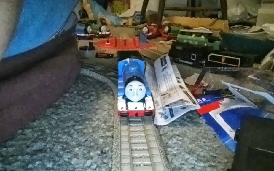 Express Coming Through | Trainboy90 Presents: Trackmaster Thomas and ...
