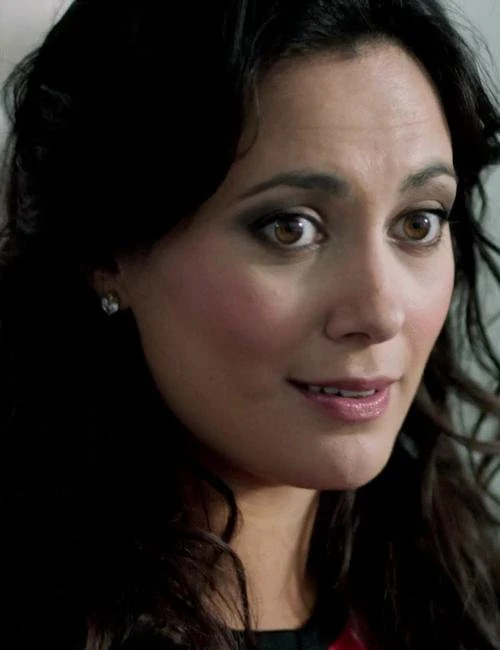 Janine (Trauzeugin) | Sherlock Holmes Wiki | Fandom