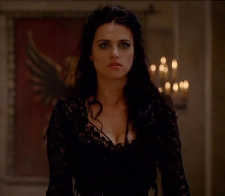 Morgana Pendragon (Earth-89) | Sadie's DC Fan-fiction Wiki | Fandom