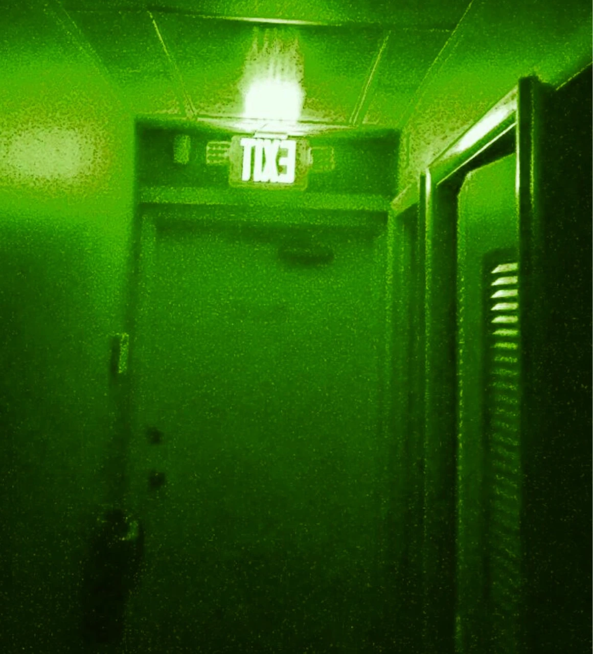 Safe Level !:"安全出口” | Saferooms Wiki | Fandom