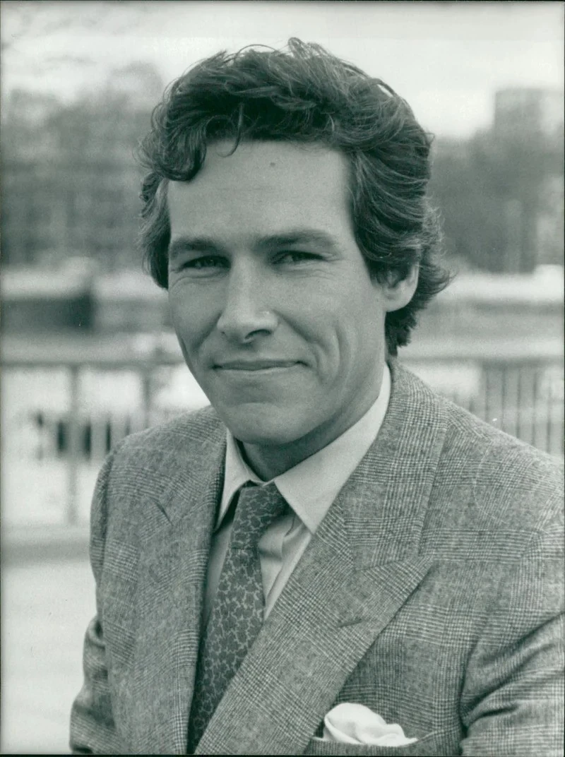 Simon Dutton | The Saint Wiki | Fandom