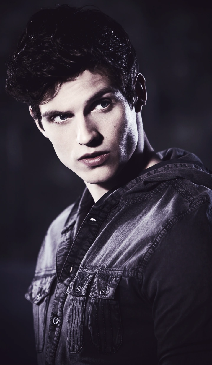 Oliver Gardner | Salem Witch Roleplay Wiki | Fandom