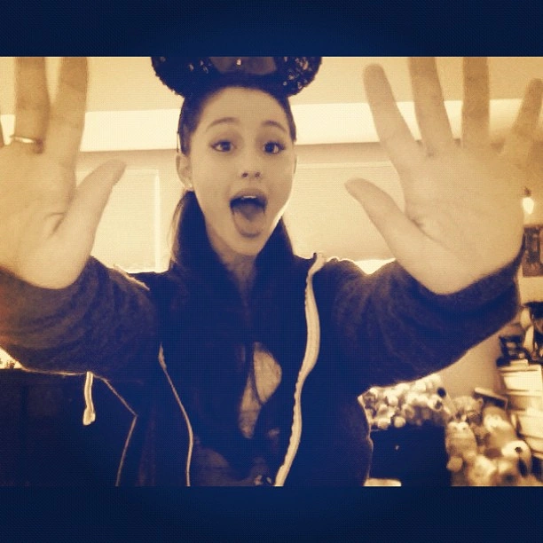 Ariana Grande Funny Face