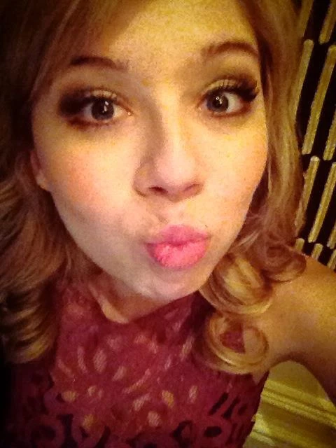Gallery:Jennette McCurdy/2013 | Sam and Cat Wiki | Fandom
