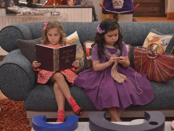 Gallery:Gwen and Ruby | Sam and Cat Wiki | Fandom