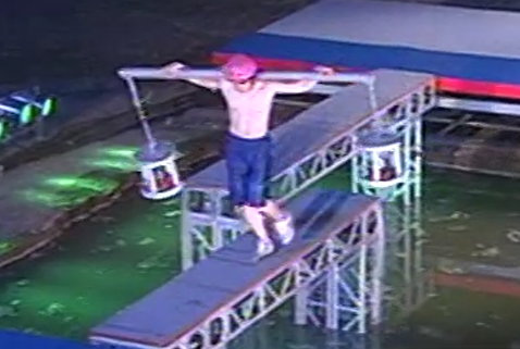 Shoulder Walk | Sasukepedia Wiki | Fandom