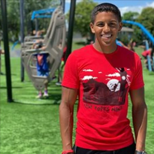 Brian Baumgartner Missing Teeth